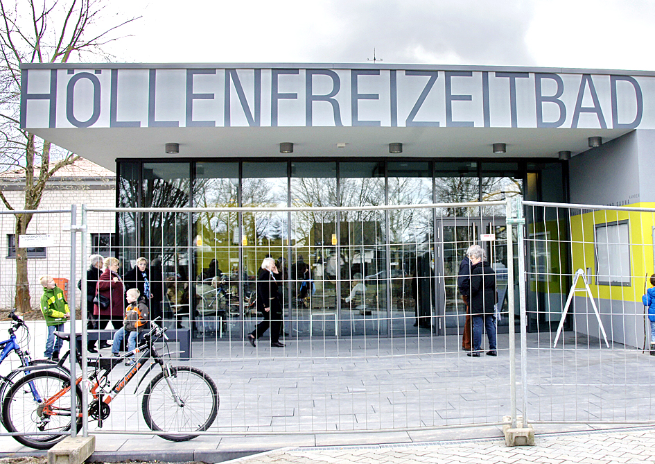 Das ist schön „heiß“ – Hallenfreizeitbad mit „Ö“